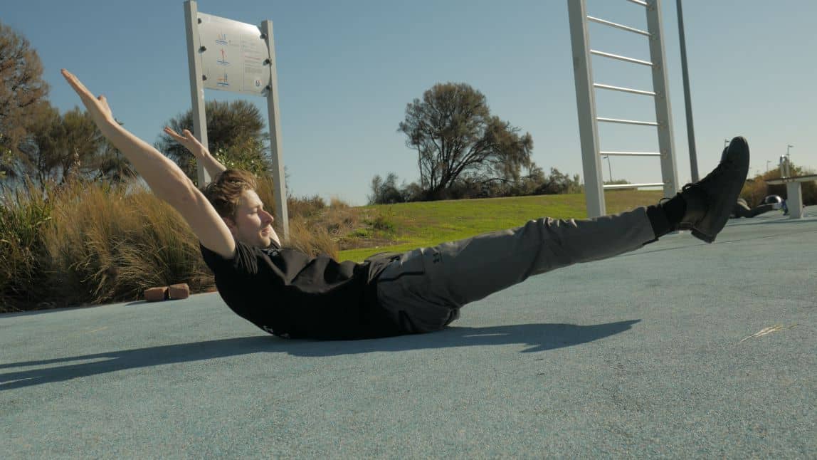 Calisthenics Bodyweight Training – How to Build a Strong Core
